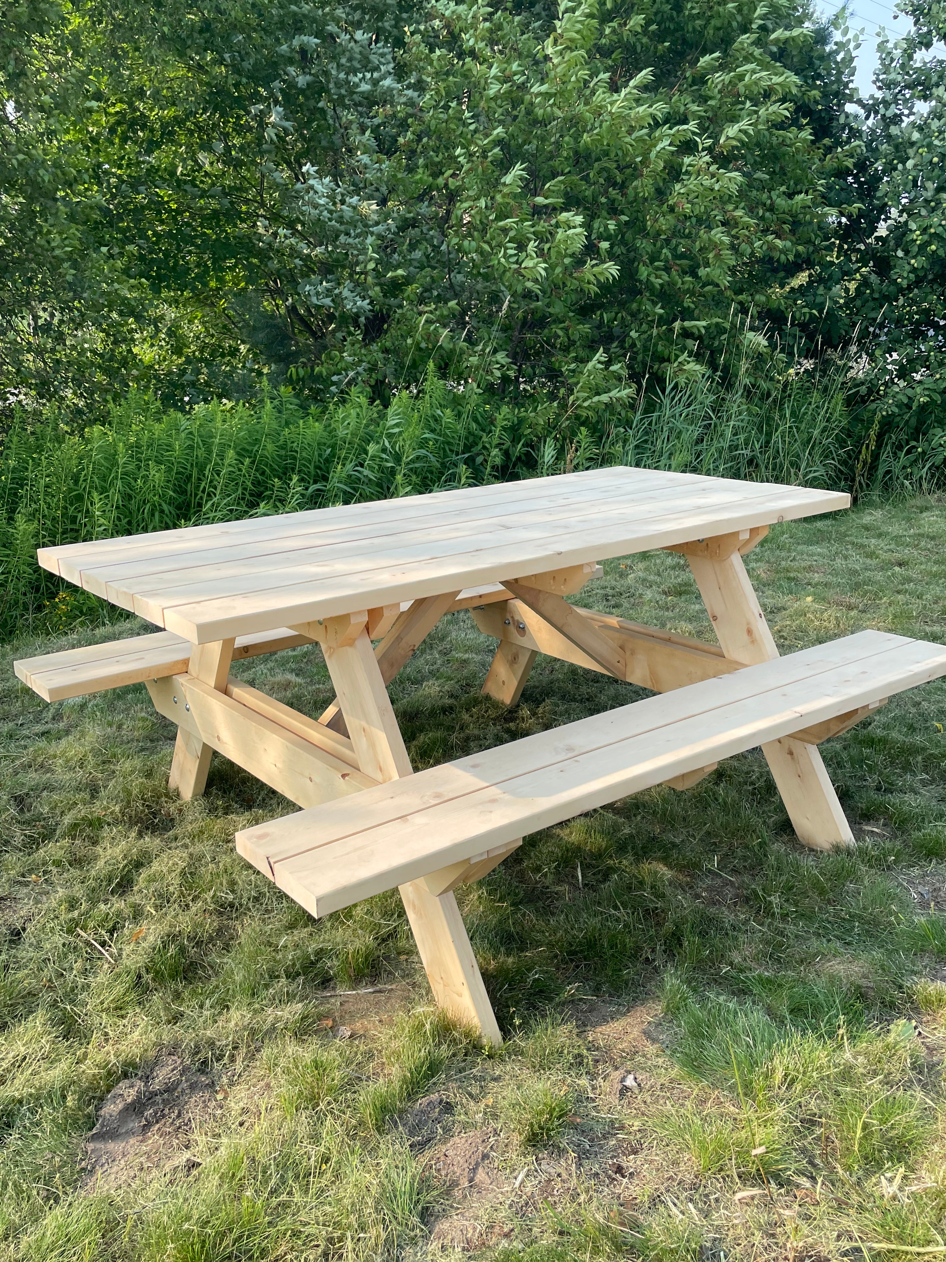 Table à pique-nique 72'' – Potager du Québec